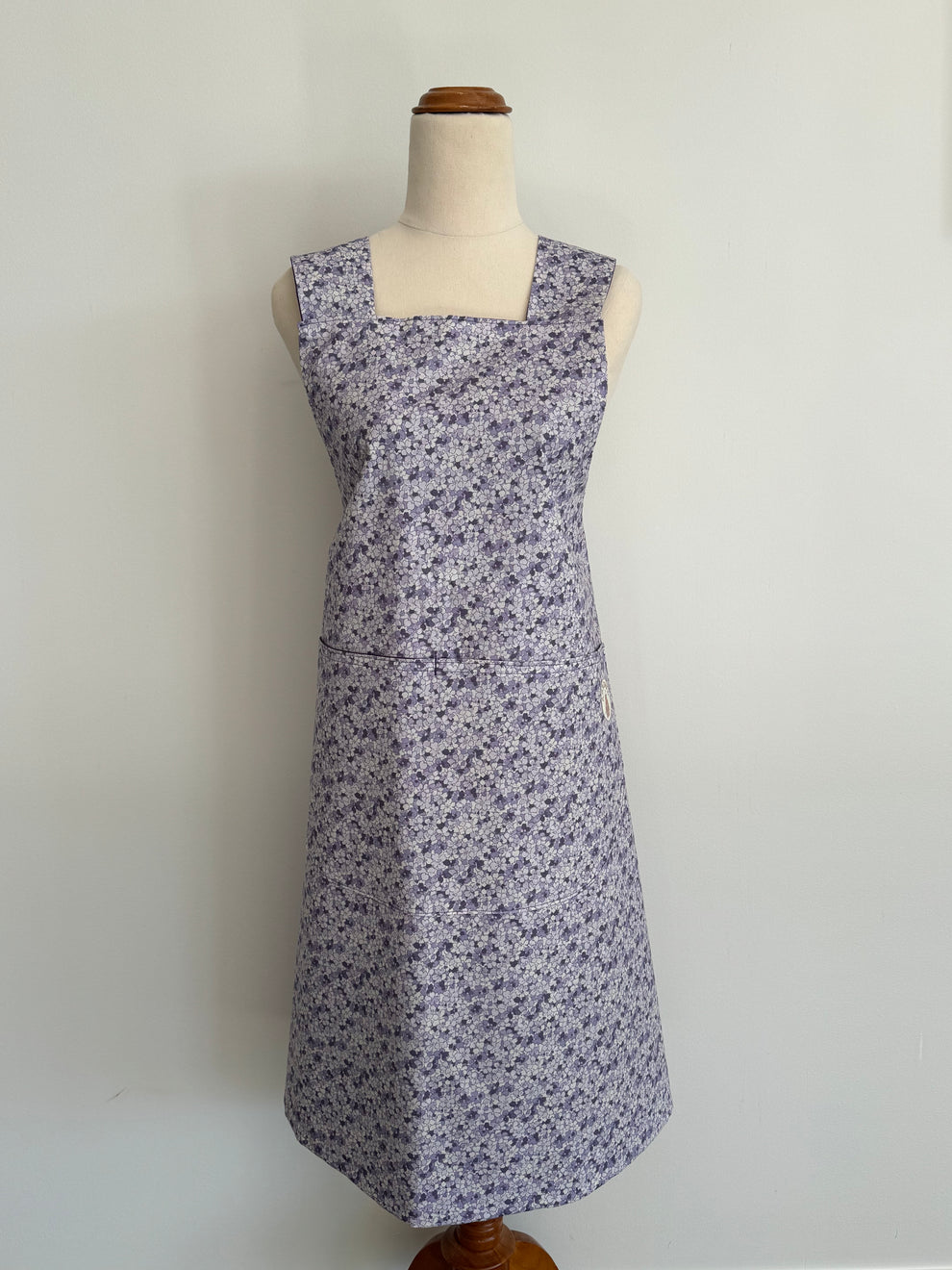 Wrap-Around Apron - Violets Fabric – Aproned